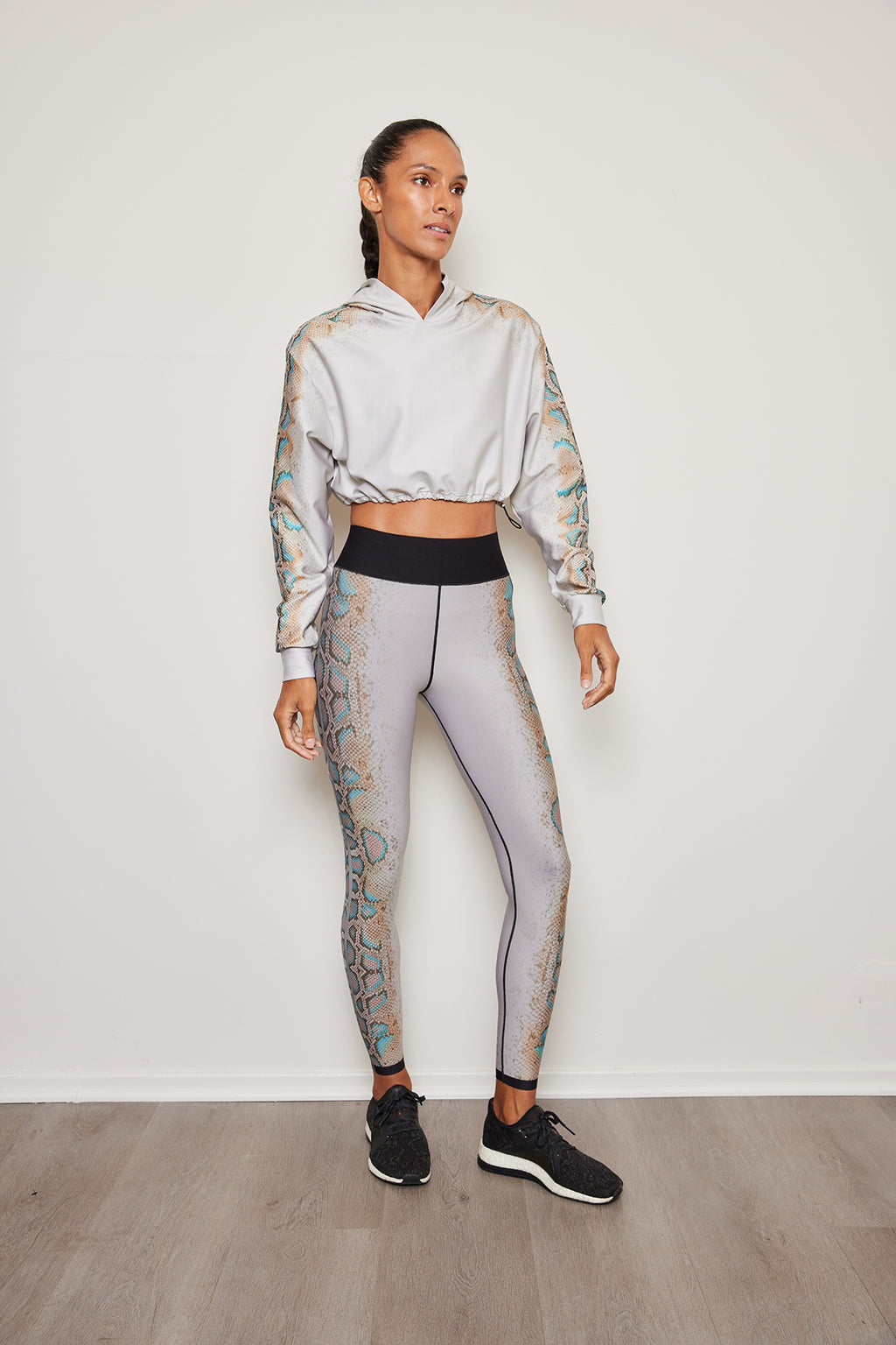 PYTHON SCENT PYXIS L/S CROP HOODIE – Ultracor